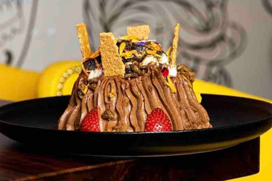 The World's Most Outrageous Desserts You Need To Try